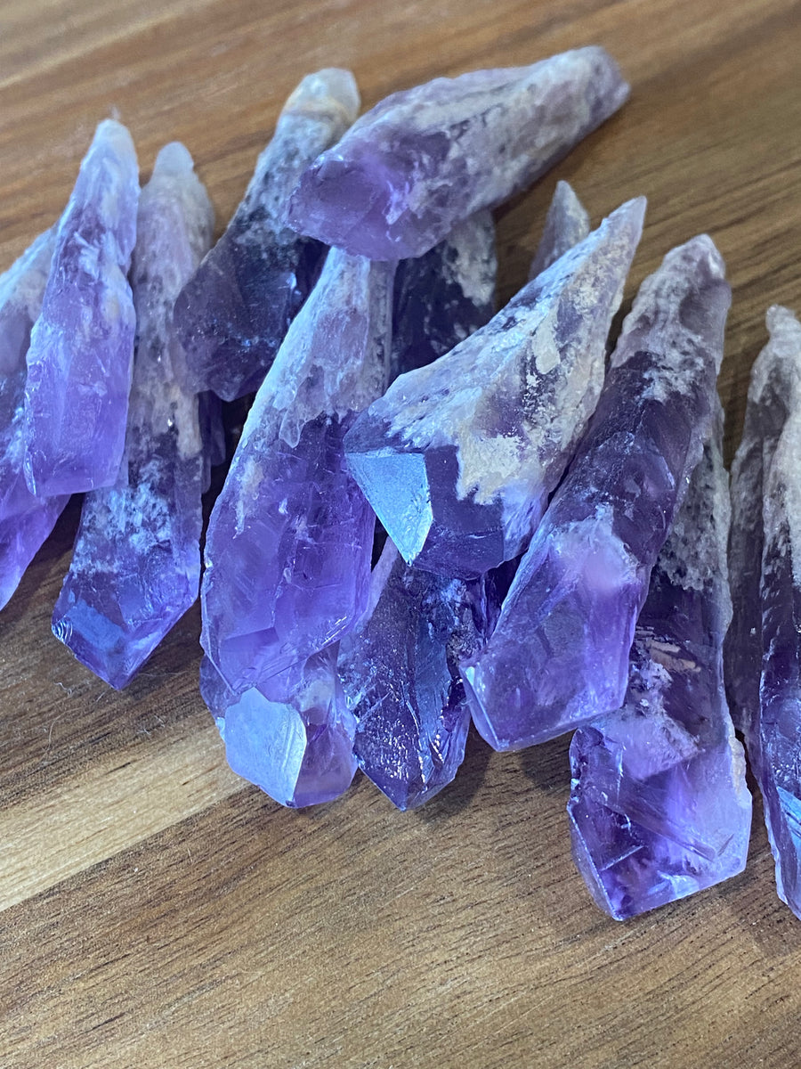 Bahia Amethyst Raw Points – Earth Vibrations