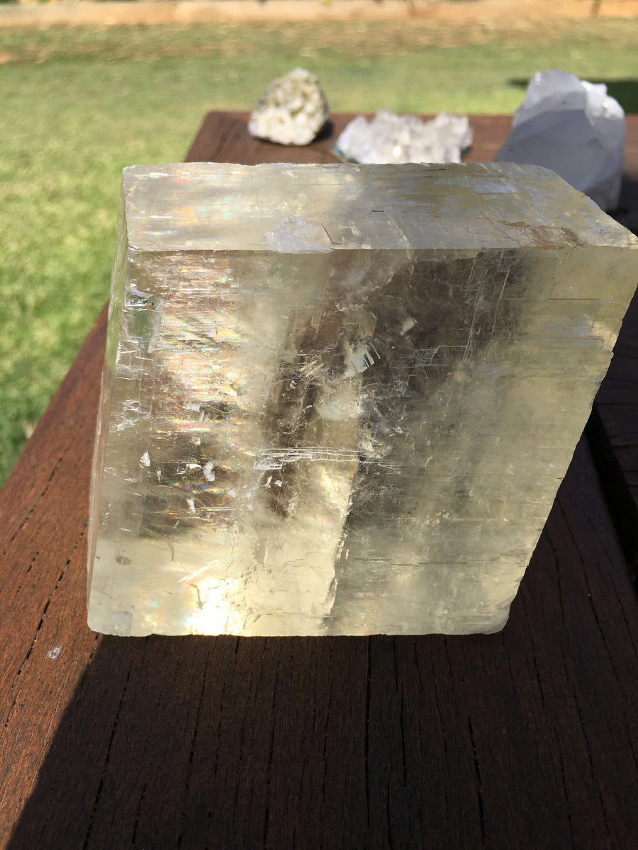 Golden Ray Calcite – Earth Vibrations